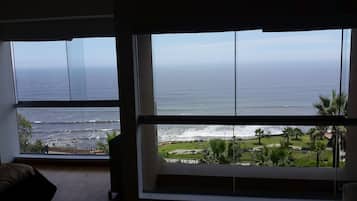 Apartamento, 2 quartos, vista para o oceano | Vista do quarto