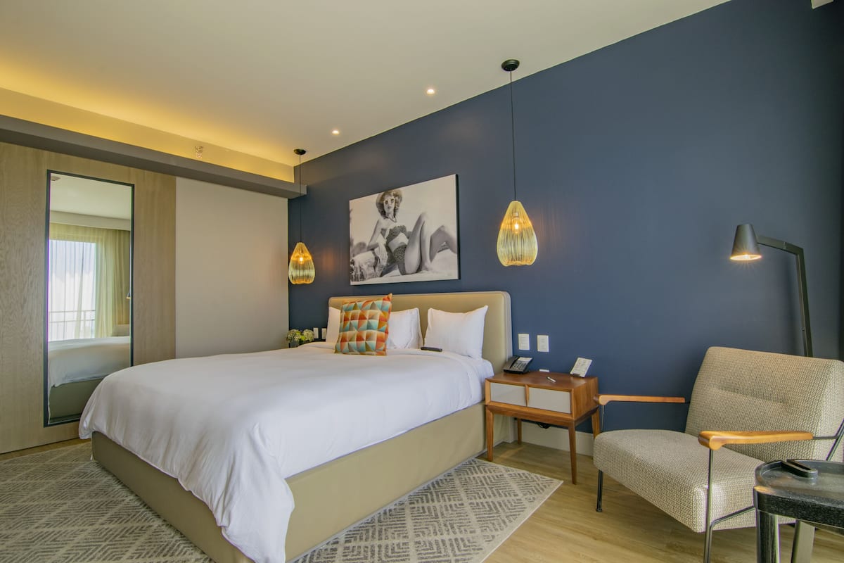 Quarto Deluxe, 1 cama king-size, vista para o oceano | 1 quarto, lençóis de algodão egípcio, roupa de alta qualidade