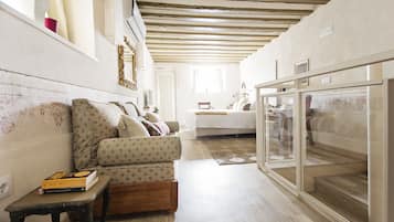 Duplex | 1 quarto, quartos à prova de som, ferros/tábuas de passar roupa