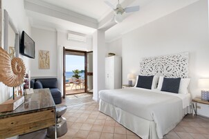 Quarto Duplo Superior, casa de banho privativa, vista para o mar | Roupa de alta qualidade, edredões de penas 