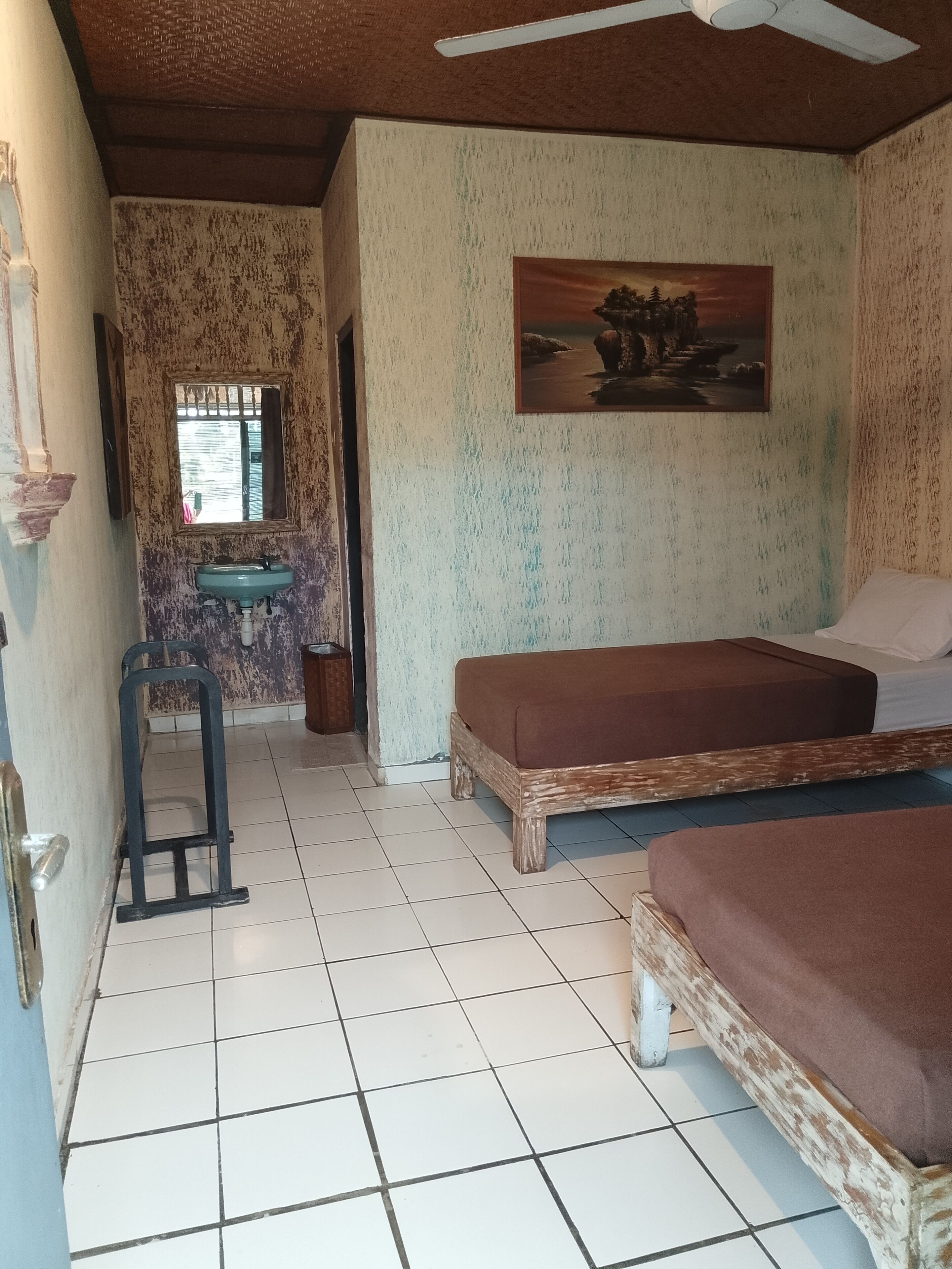 Dormitório Partilhado Económico, em dormitório misto | Roupa de cama fornecida 