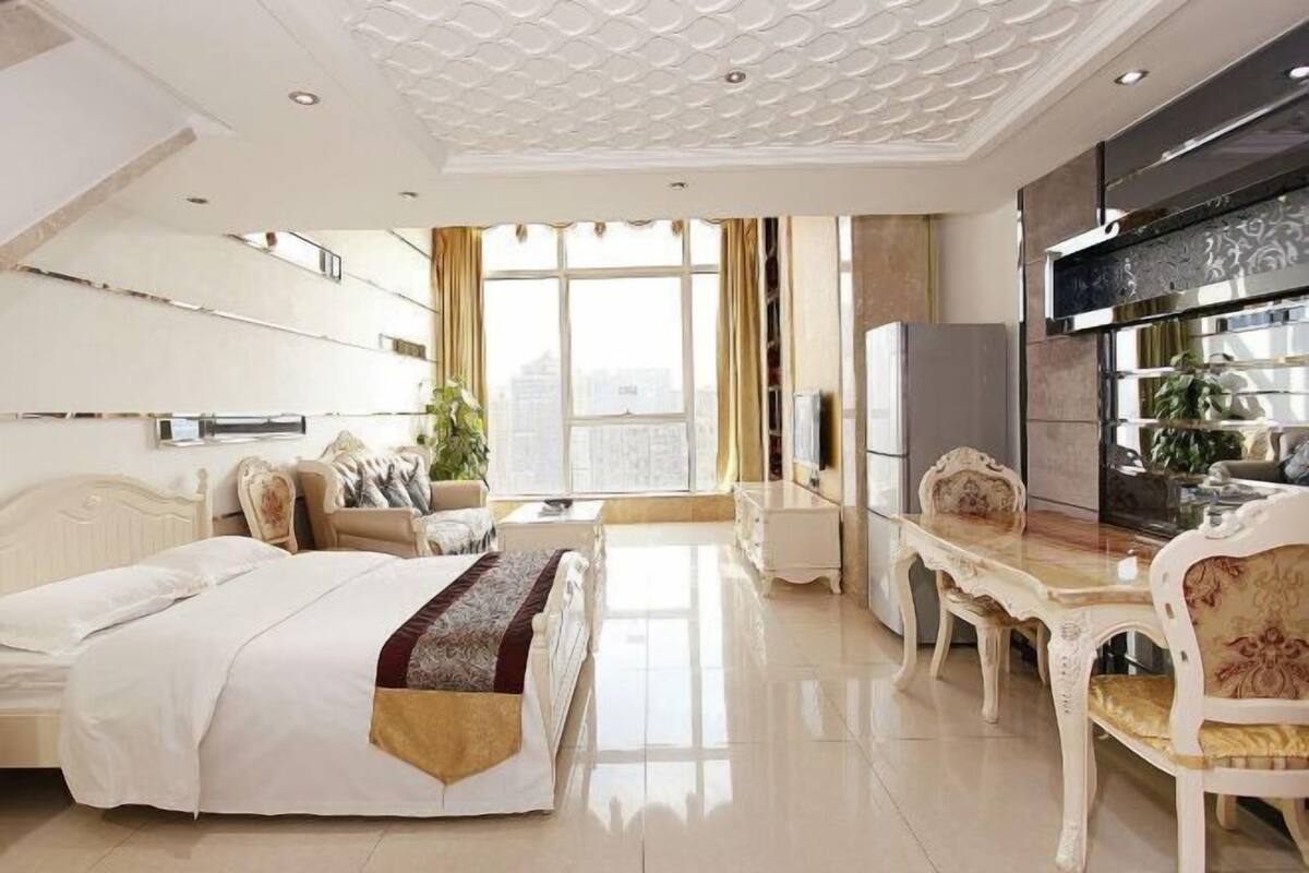 Cofre no quarto, cortinas/cortinados opacos, quartos insonorizados 