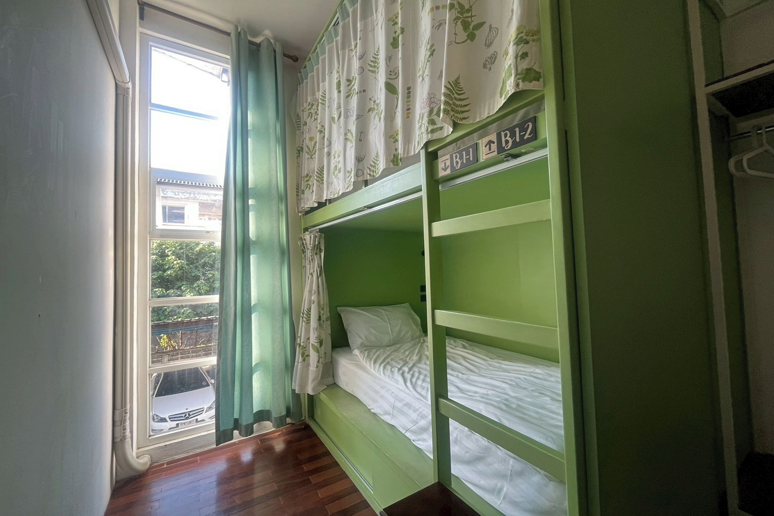 Quarto standard, banheiro compartilhado | Cortinas blackout, quartos à prova de som, ferros/tábuas de passar roupa