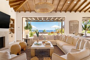 Quarto, várias camas | Vista do quarto