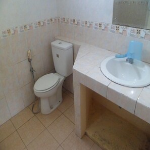Casa, 2 quartos | Banheiro | Chuveiro