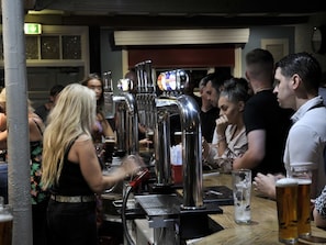 Bar (no alojamento)