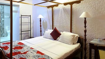 Quarto Duplo Standard, 1 cama de casal | Cofre no quarto, secretária, quartos insonorizados, Wi-fi grátis