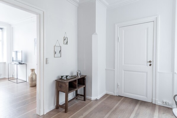 Apartamento, 2 quartos | Refeições no quarto