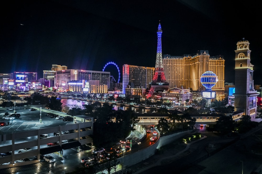 Stripviewsuites At Jockey Club - Las Vegas, NV