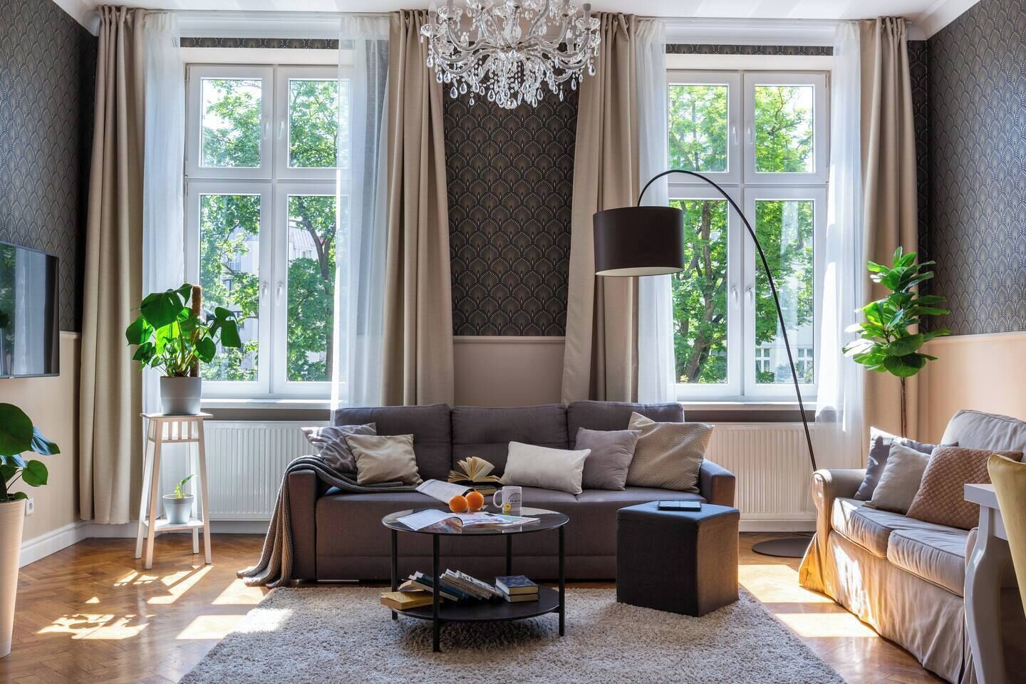 Apartamento com design assinado, 2 quartos, para não fumantes (Spacious, Sarego 28 Street) | Sala de estar | TV de tela plana