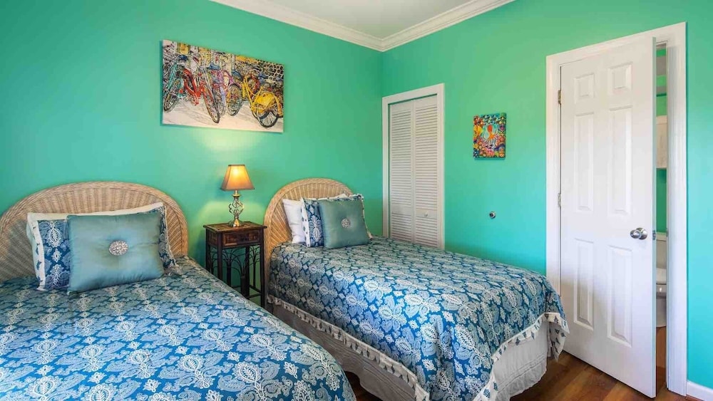 **Octopus's Garden @ Coral Hammock** Spacious Home & Pool + Last Key Services... - Stock Island, FL