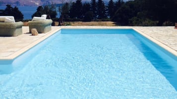 Piscina externa