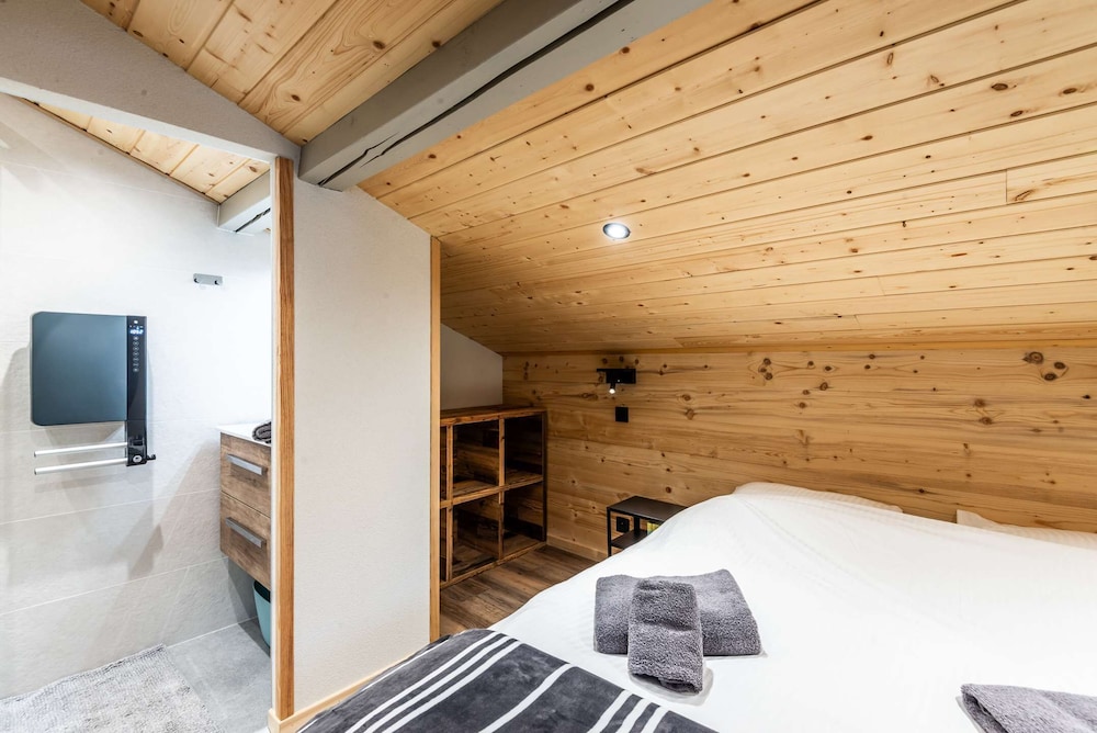 Superb Renovated Chalet In The Heart Of Morzine - Avoriaz