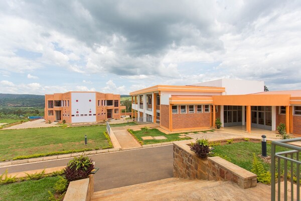 Cenetra Hotel - Kigali