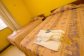 Quarto Twin Standard