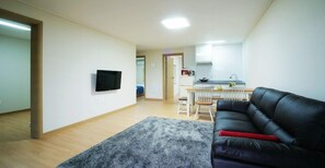 Quarto Familiar (A - Woojinjaebi) | Sala | TV de ecrã plano 