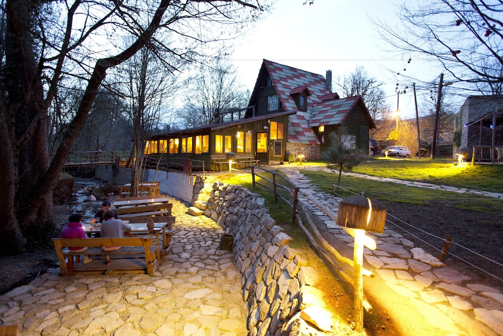 Hindiba Doga Evi - Mengen