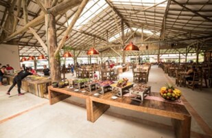 Café da manhã, almoço e jantar