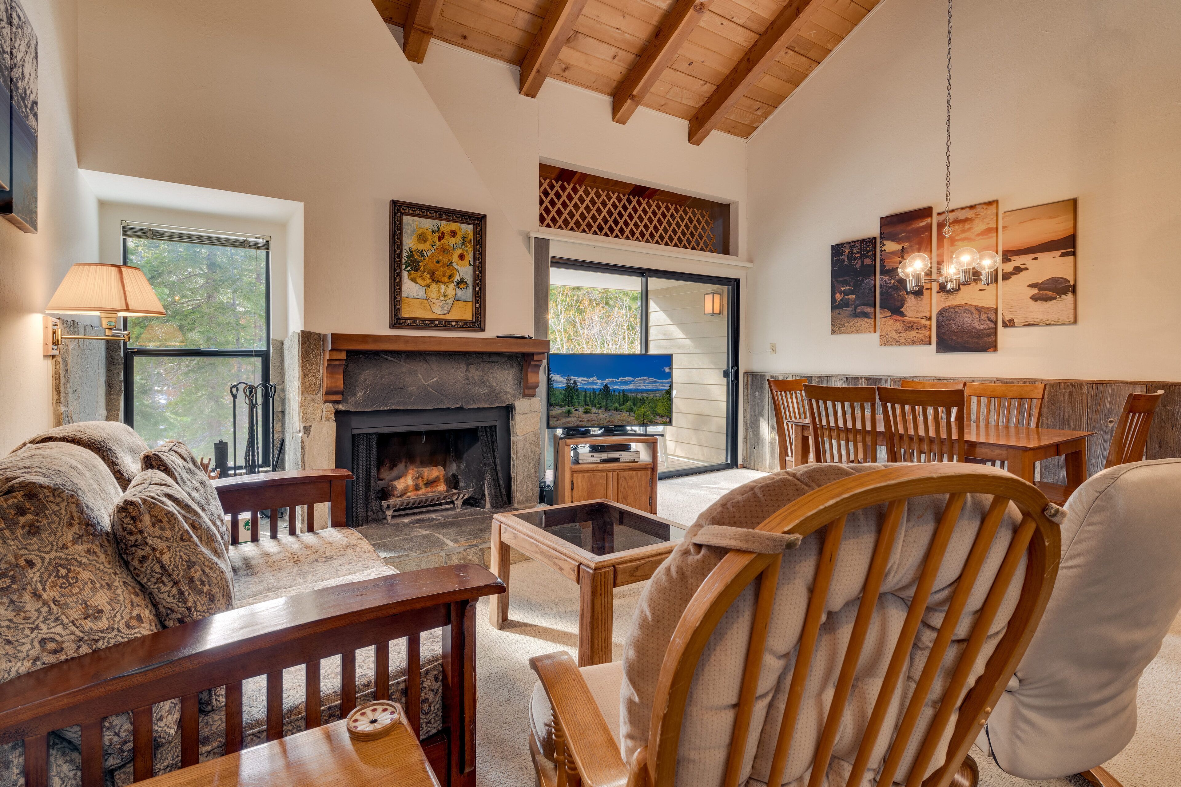 Forest View: 3  Br, 2  Ba Townhouse In Carnelian Bay, Sleeps 7 - 노스 레이크 타호