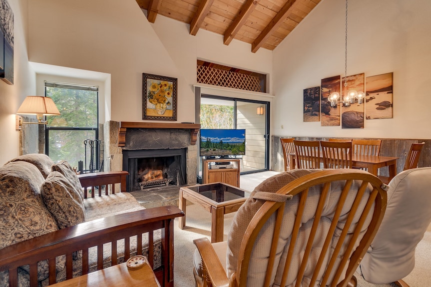 Forest View: 3 Br, 2 Ba Townhouse In Carnelian Bay, Sleeps 7 - 노스 레이크 타호