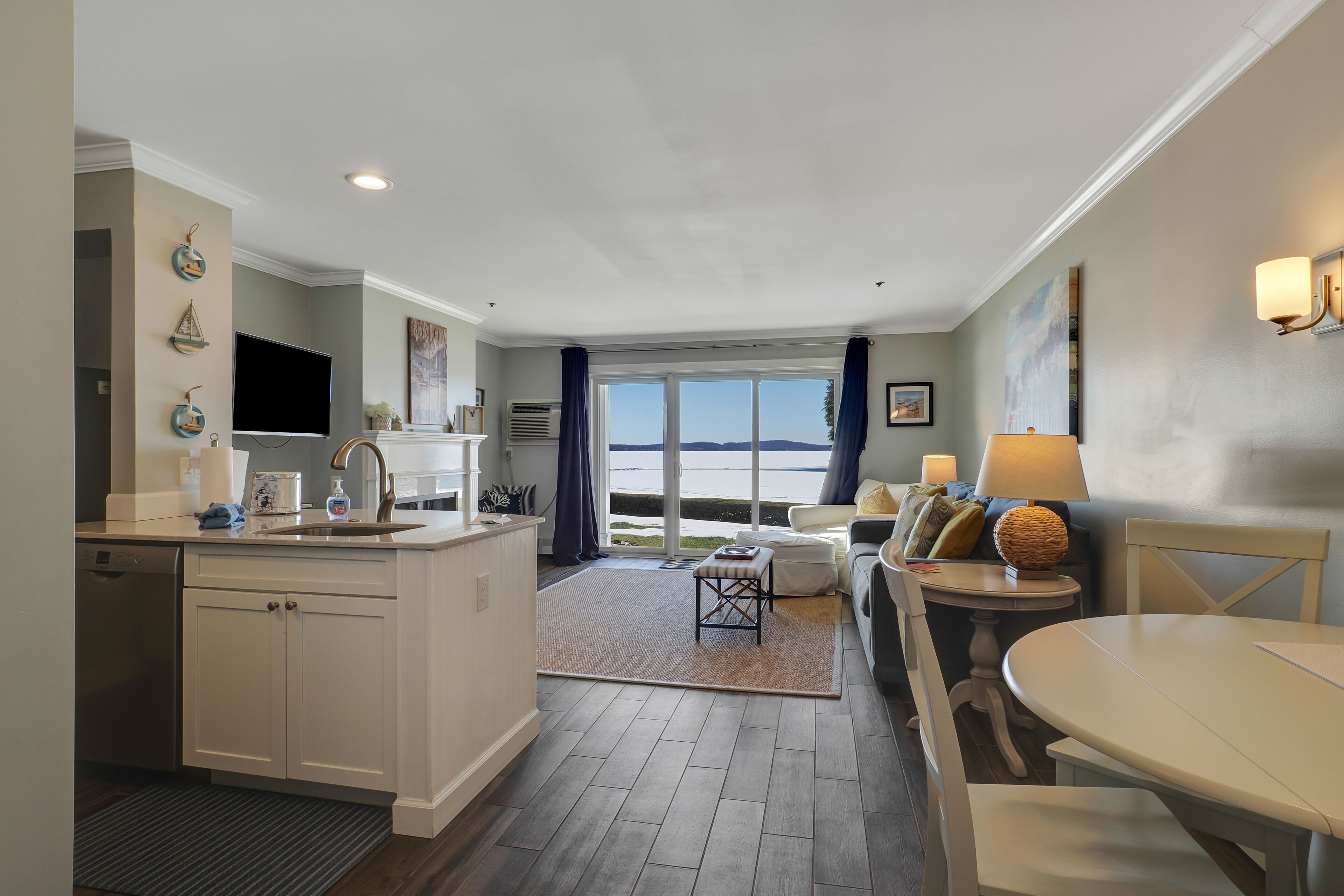 Direct Lake Charlevoix Access | First Floor Beach Retreat | Private Patio | - Boyne City, MI