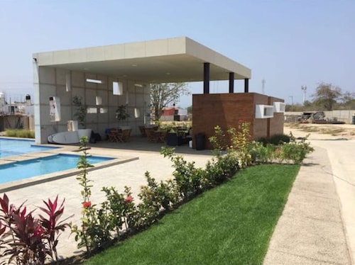 House At 10 Minutes From The Beach!. Arrecifes - Nuevo Vallarta