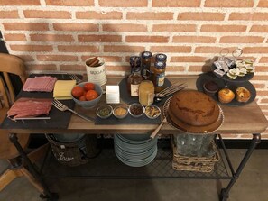 Pequeno-almoço continental diário incluído 