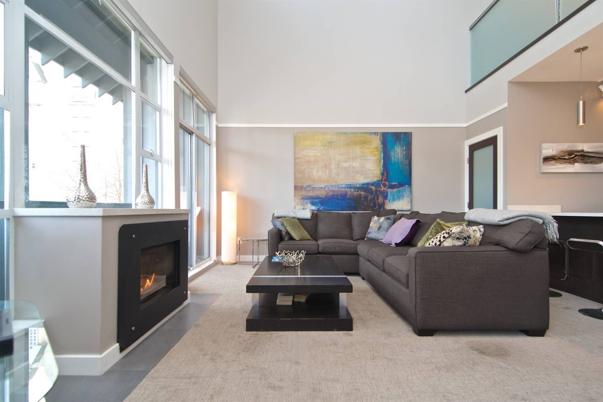 Entièrement Rénové 5 éToiles. Belle + Spacieuse; Superbe Emplacement. Central Ac Vient D'être Ajouté! - Colombie-Britannique