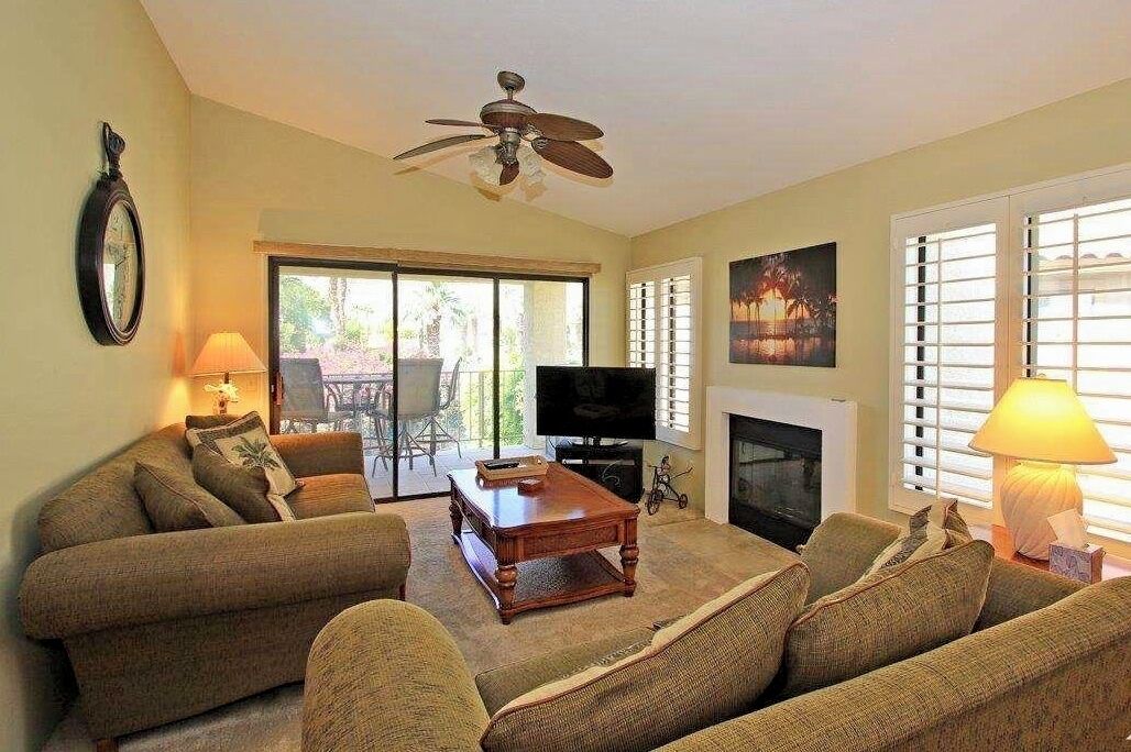 Magical Views, 50ft To Waterfalls, Few Steps To Pool -Pets Ok,wifi,permit 062281 - La Quinta, CA