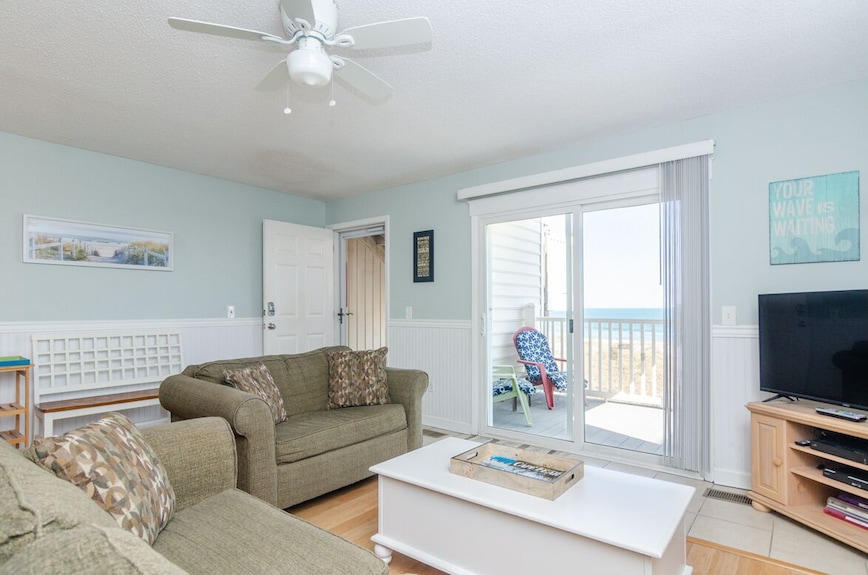 2 Br Oceanfront Condo Perfect For Relaxing - C044 - 사우스포트