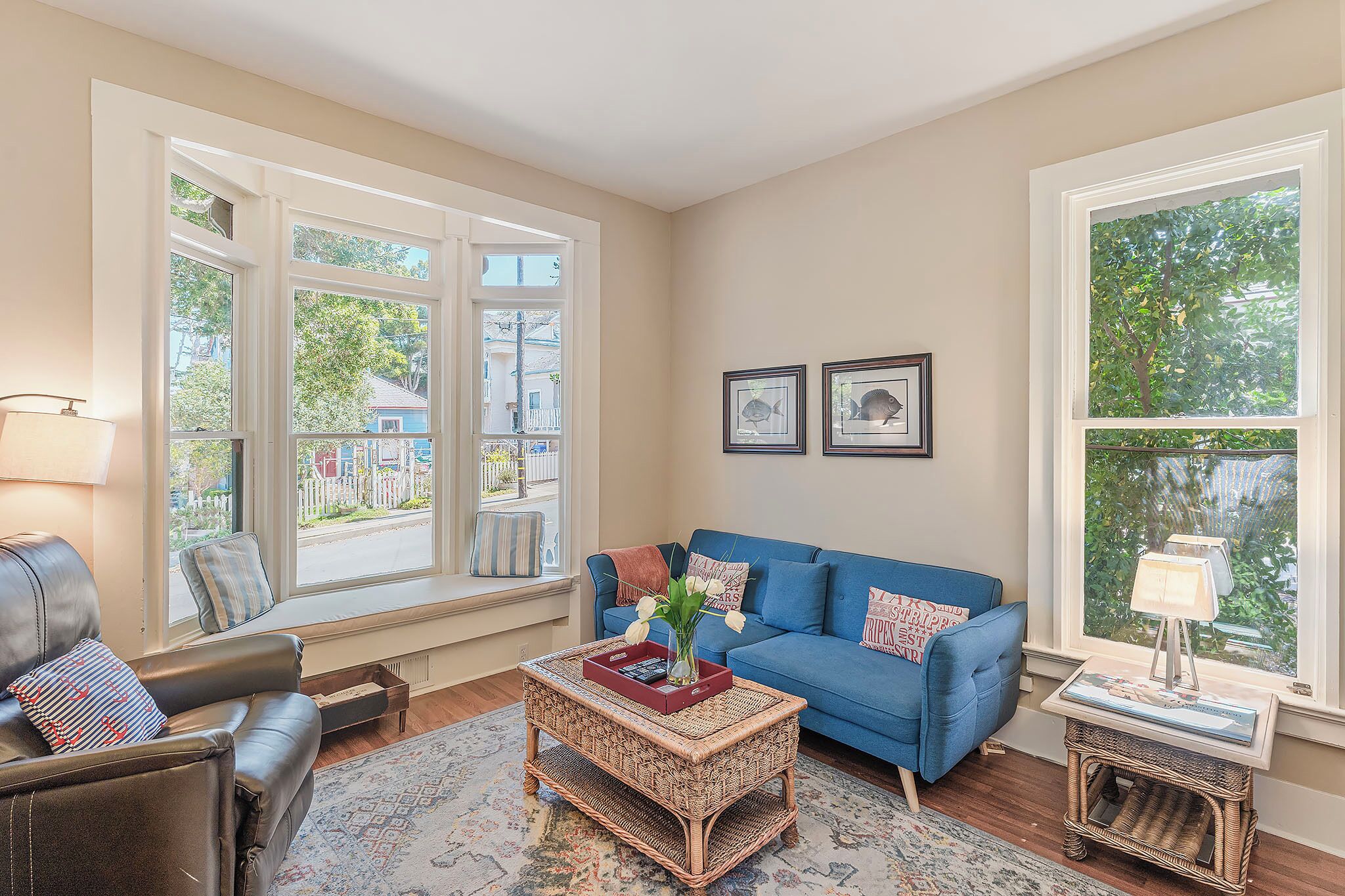 3704 Ship's Watch ~ Walk To Restaurants And Shops - Monterey Bay, CA