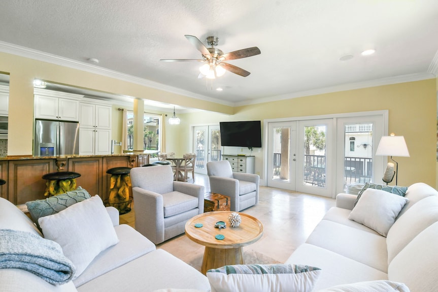 Three-story Home W/private Pool, Hot Tub, Game Room & More In Destin! - Destin