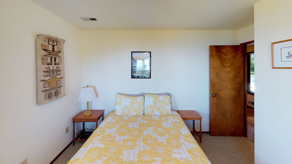 Sunset Knoll - Big Summer Discount & Great Value - Trinidad