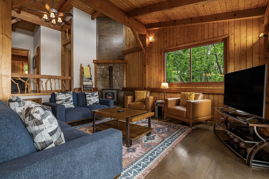 Magnolia Mountain - Prestigiosa Ubicación En Town Mountain Junto A Blue Ridge Pkwy. ¡Vistas Increíbles! - Asheville, NC