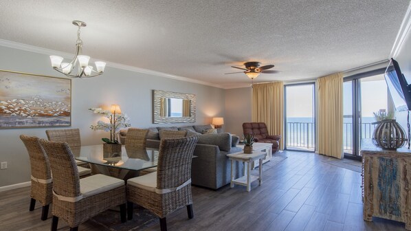 Perfect Location on the 5th Floor at Phoenix X !! - Orange Beach | Vrbo