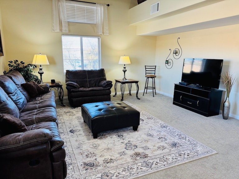 Mountain View By Mesquite Vacation Rentals With Private Balcony And $510 In Free Daily Activities - Mesquite, NV