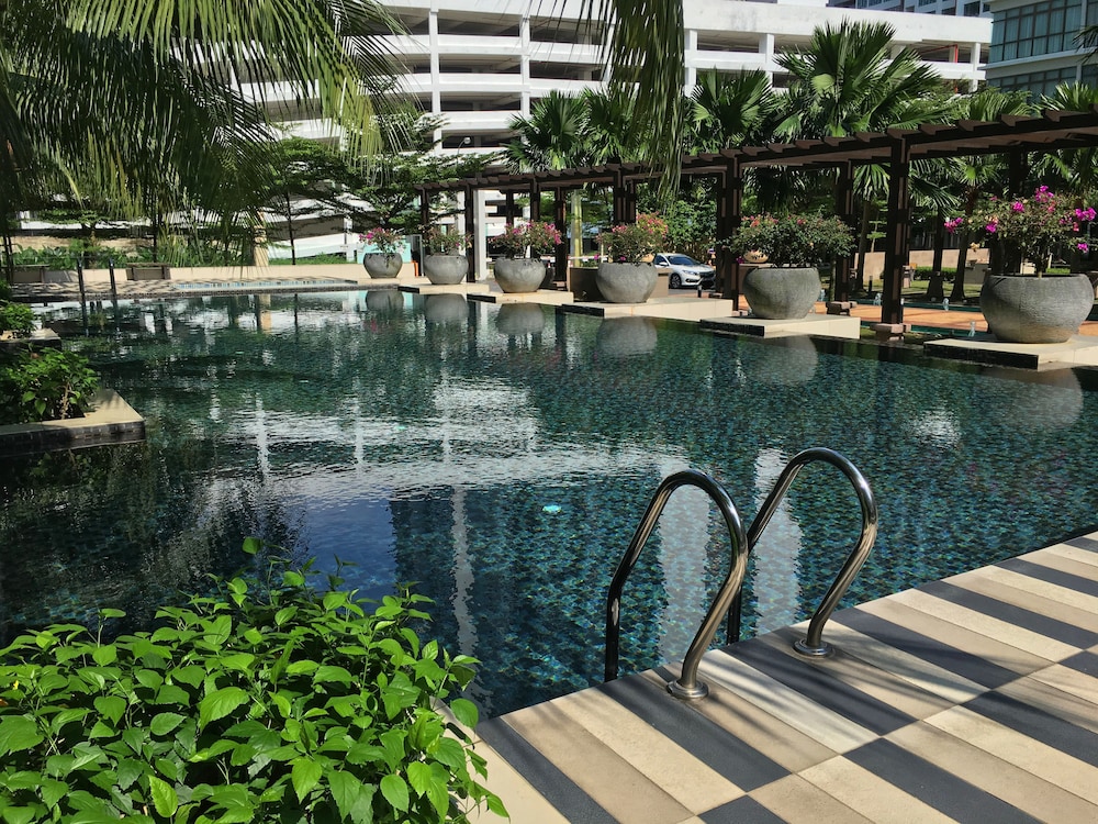 Palazio Sailing Themed Holiday Homestay (4pax) - Ulu Tiram