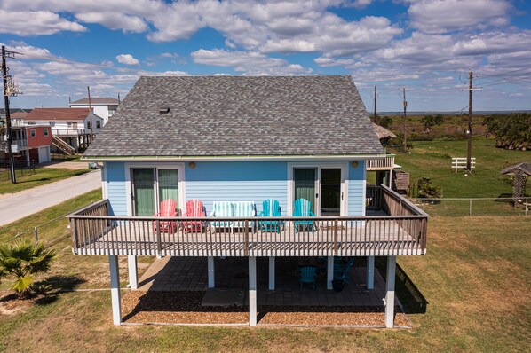 THE SALTY DOG - Beach Views - short walk to the beach; Pet Friendly ...