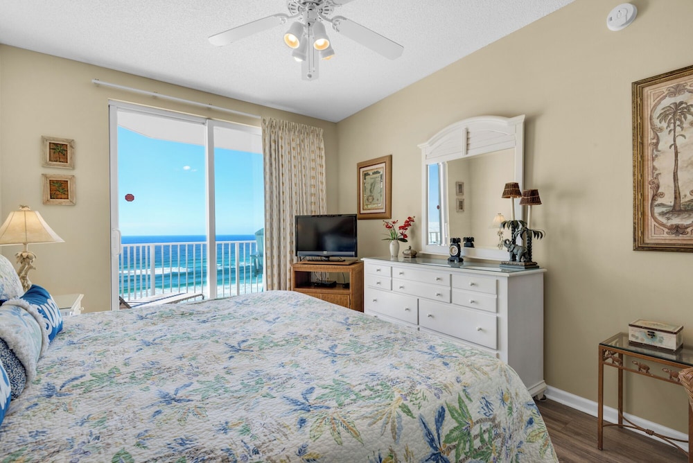 Deluxe Views-short Walk 2 Beach-resort Amenities - Miramar Beach, FL