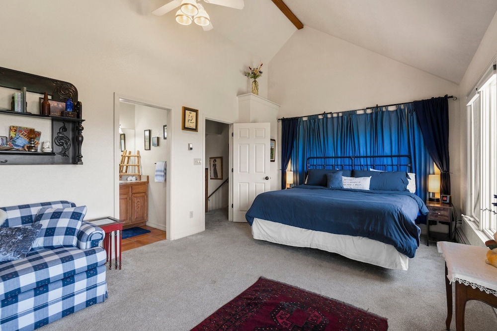 Pet Friendly, Views For Miles, Family Retreat, Privacy! - Durango, CO