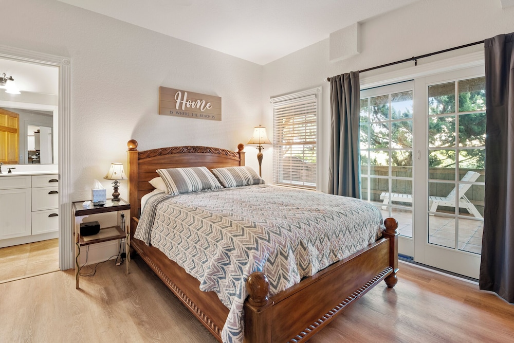 Under The Boardwalk: Oceanside Condo, Ymca Access - Kill Devil Hills, NC