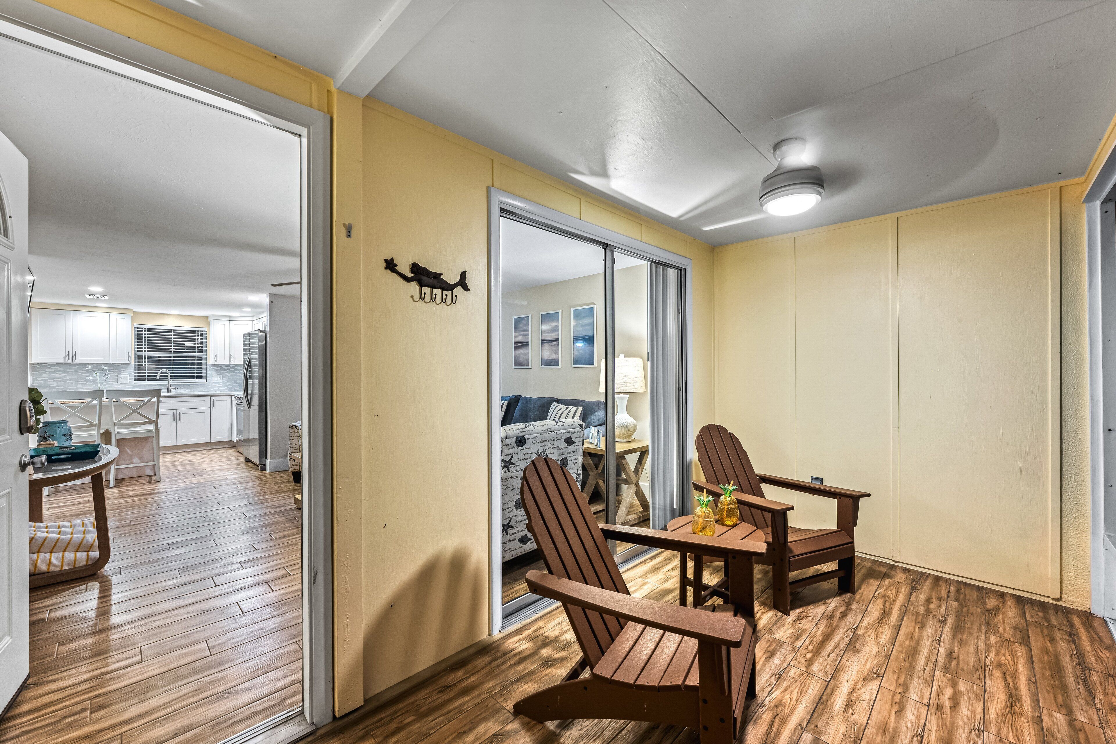 Casita Morning Star | Pet Friendly Home On Siesta Key, Heated Pool, Walk To Beach & South Village! - Siesta Key, FL