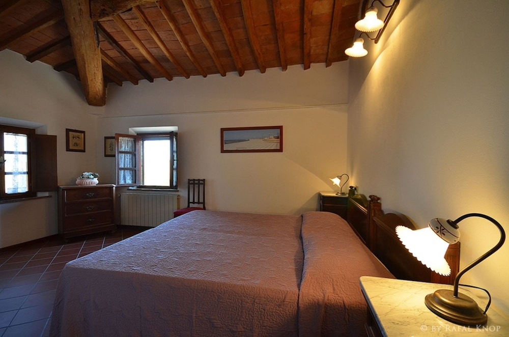 Bonito Apartamento En Villa Para 4 Personas Con Piscina, Wifi Y Aparcamiento - Volterra