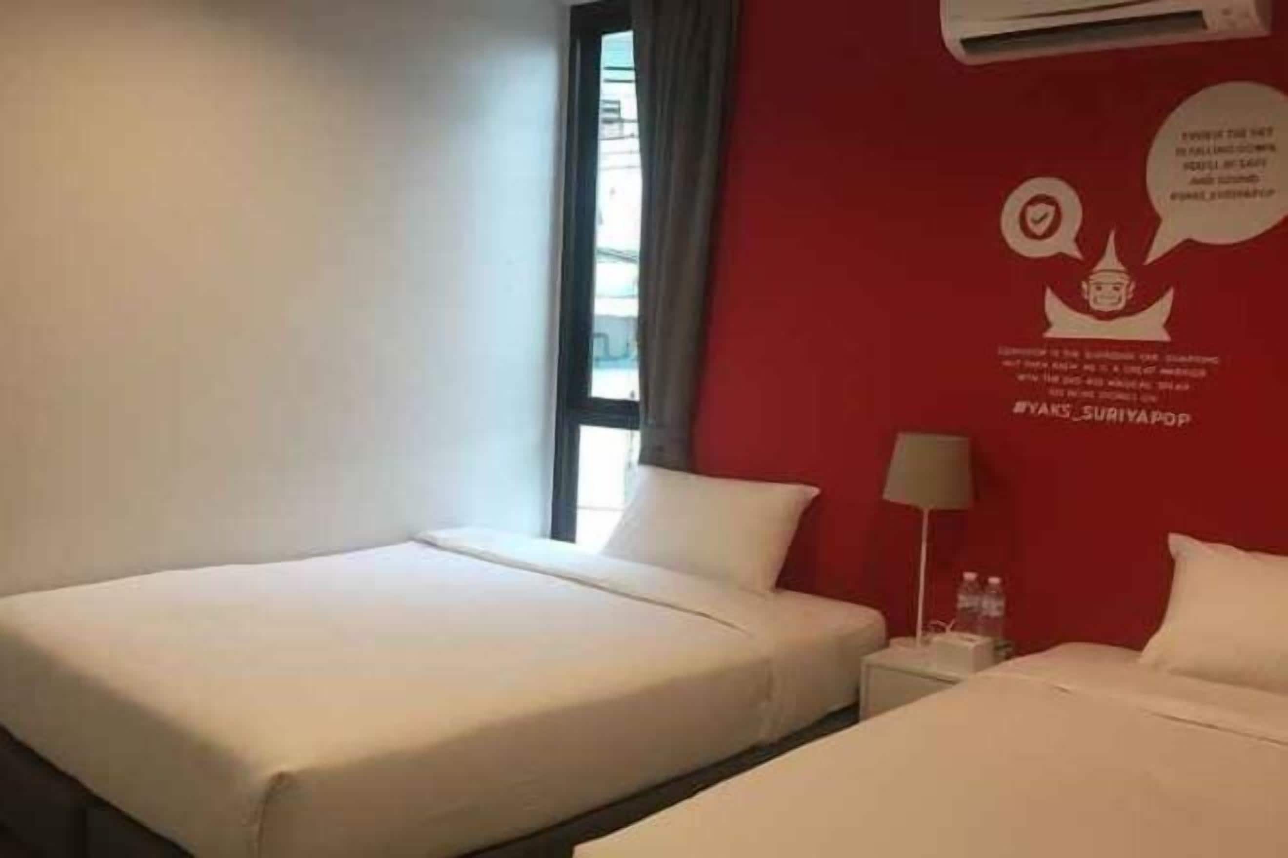 Quartos à prova de som, Wi-Fi de cortesia, roupa de cama