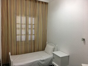 Casa, 2 quartos | 2 quartos, cortinas/cortinados opacos, Wi-fi grátis