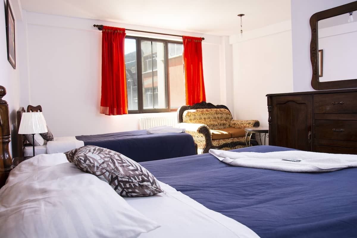 Quarto duplo luxo, 1 quarto | Wi-Fi de cortesia