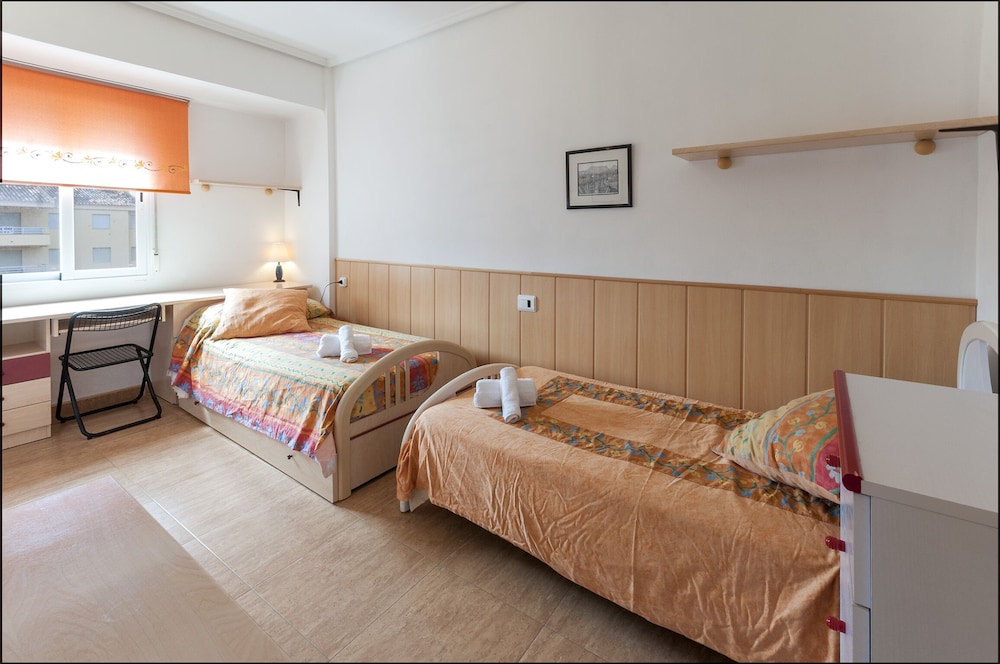 Odisea - Apartment With Sea Views In Playa De Piles. - Oliva