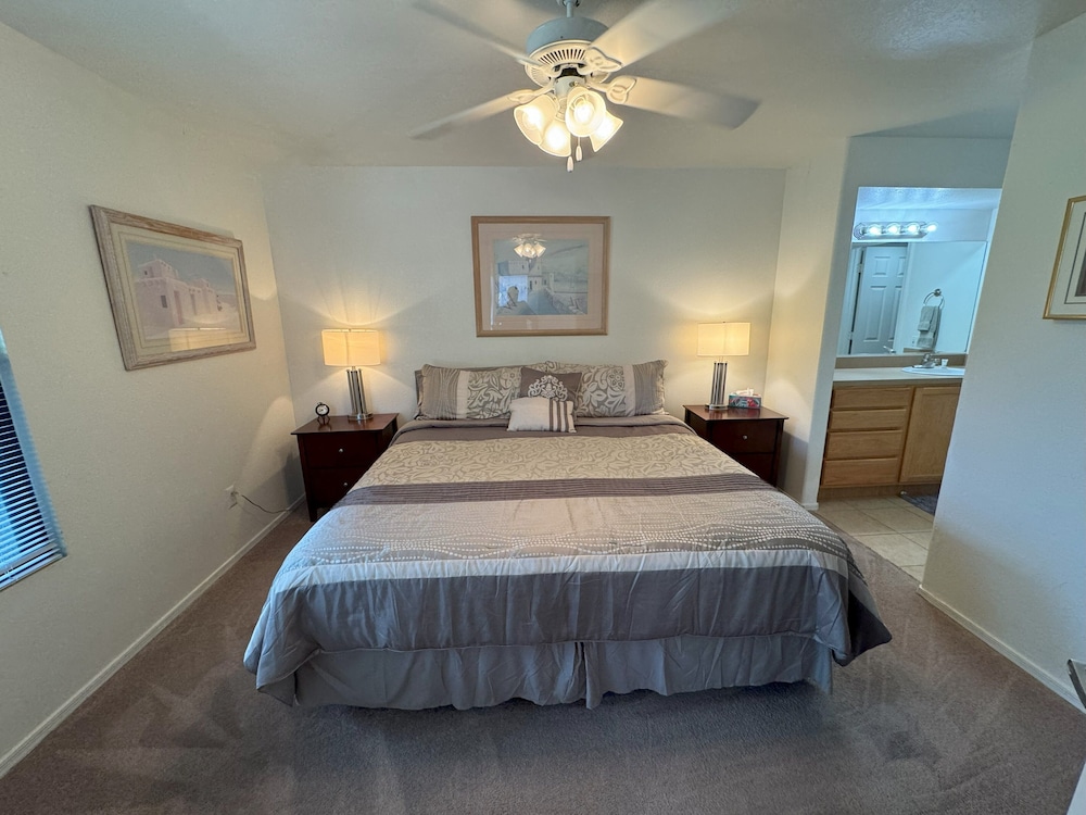 Enchanting 2 Bedroom First Floor With Picture Perfect Mountain View Windows! - Summerhaven, AZ