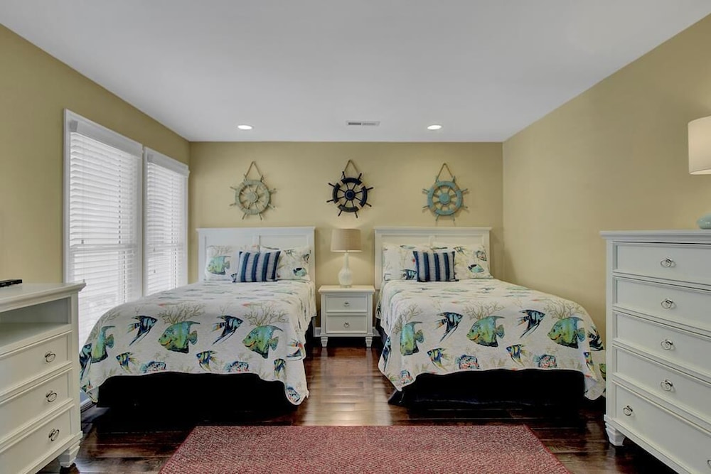 20-35% Rabatt Auf Alle Juli-wochen! Leben Am See Leben Am Strand! Umgestaltet, Lagunen- Und Golfblick, Resort Sports Card Pass! + $ 250 Beach Gear Verleihguthaben! - Isle of Palms, SC