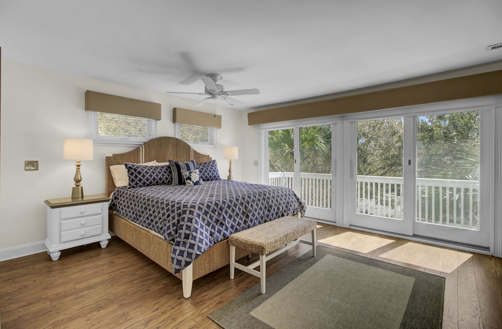 18 Mei-week 20% Korting! Enorme Prive-zwembad, 2e Rij Huis Over Cul-e-sac Van Het Strand. $ 250 Beach Gear Rental Credit! Resort Sportscard Pass! - Isle of Palms, SC